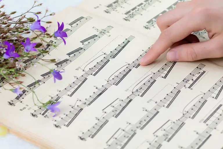 Headstone Epitaphs For Mothers [100+ Beautiful Ideas]